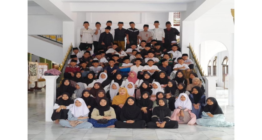 PEMBINAAN IBADAH TAHAP I TAHUN PELAJARAN 2024-2025 KELAS VII B, VII E ...